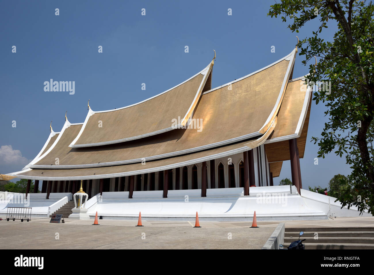 Modern Thai Architecture