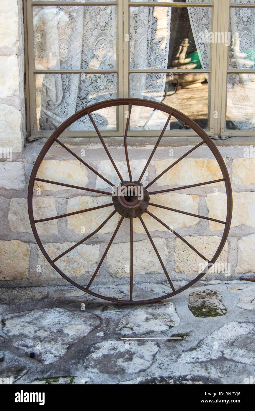 Western Wagon Wheel