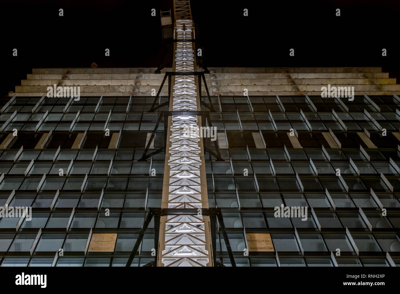 building construction site at night Stock Photo - Alamy