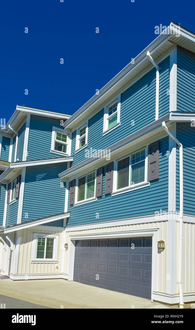 Canadian suburbs hi-res stock photography and images - Alamy