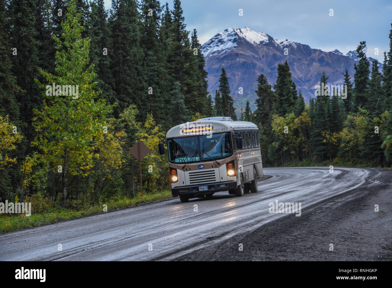 A Tundra Tour bus approaches the Teklanika bus stop and campground ...
