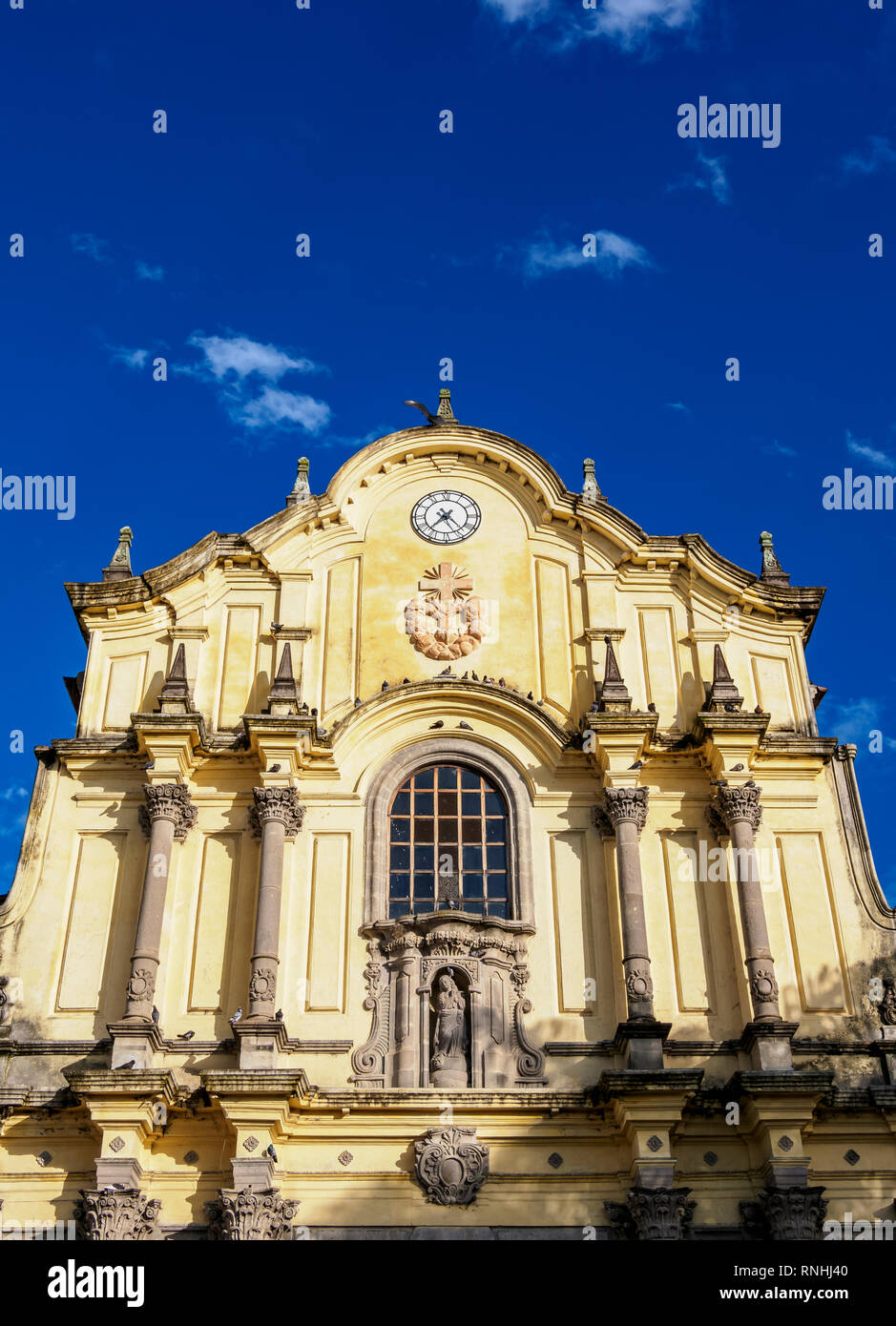 Popayan church hi-res stock photography and images - Alamy