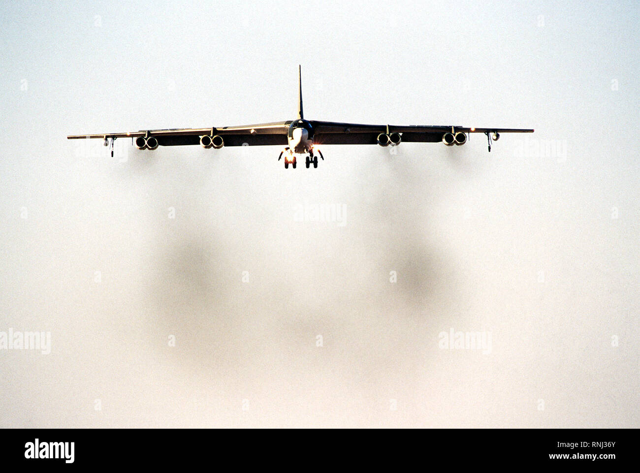 1981 - A front view of a B-52H Stratofortress aircraft approaching the ...