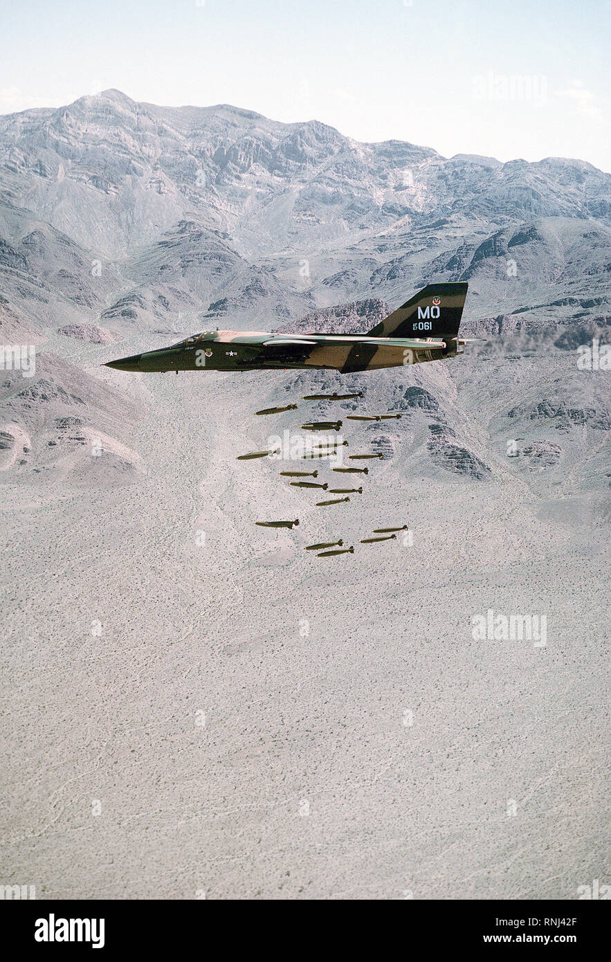 Bombs dropping hi-res stock photography and images - Alamy