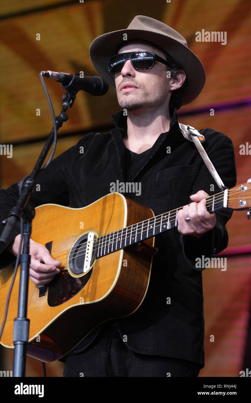 Jakob dylan hi-res stock photography and images - Alamy