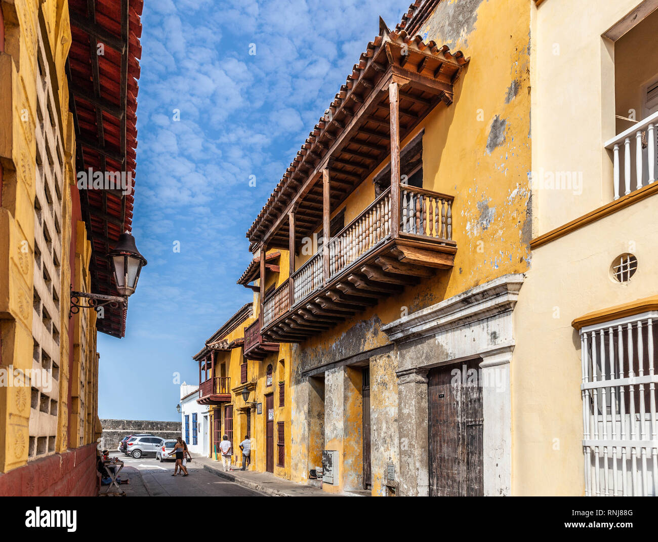 Spanish colonial house hi-res stock photography and images - Alamy