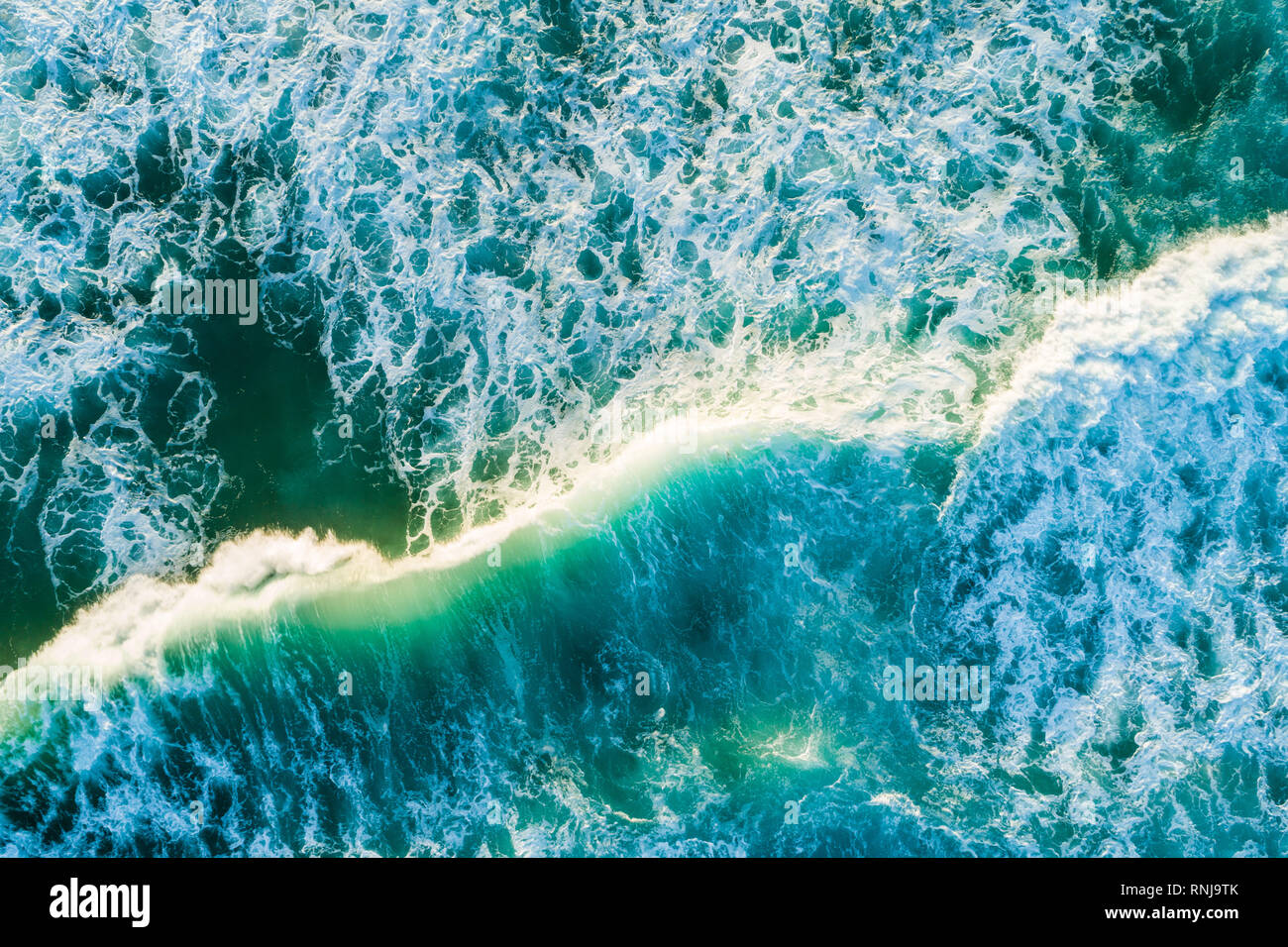 Looking down into deep ocean hi-res stock photography and images - Alamy