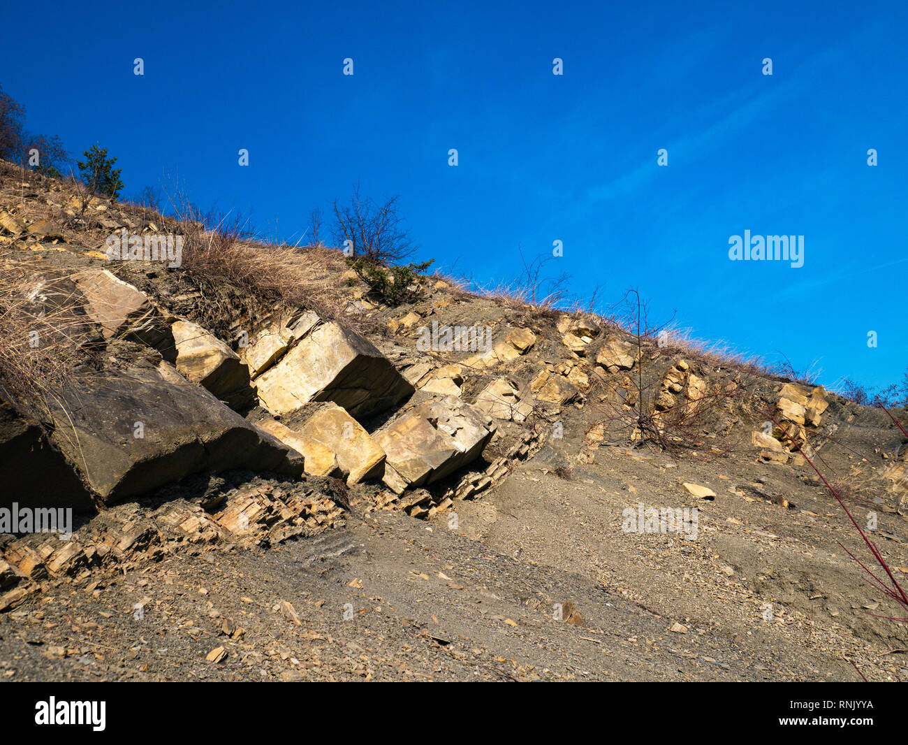 Lighting rocks hi-res stock photography and images - Alamy