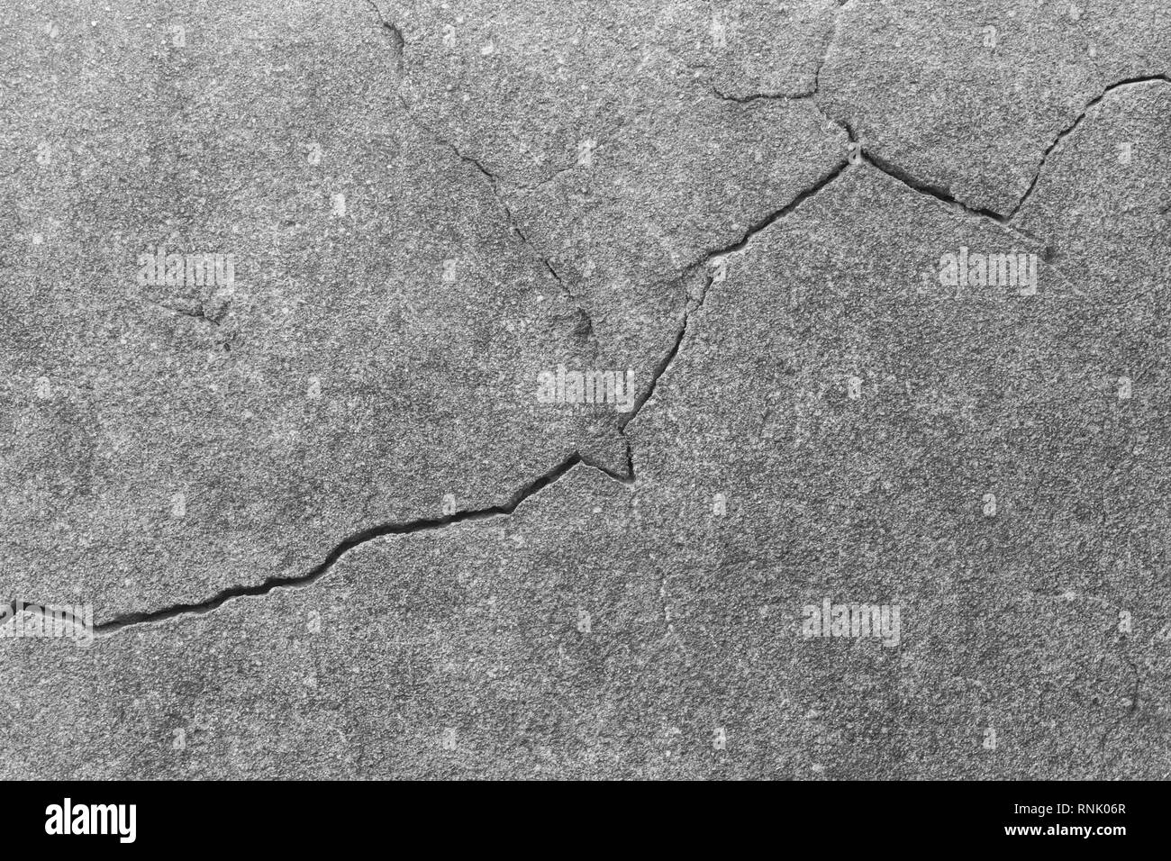 Cracked stone wall hi-res stock photography and images - Alamy