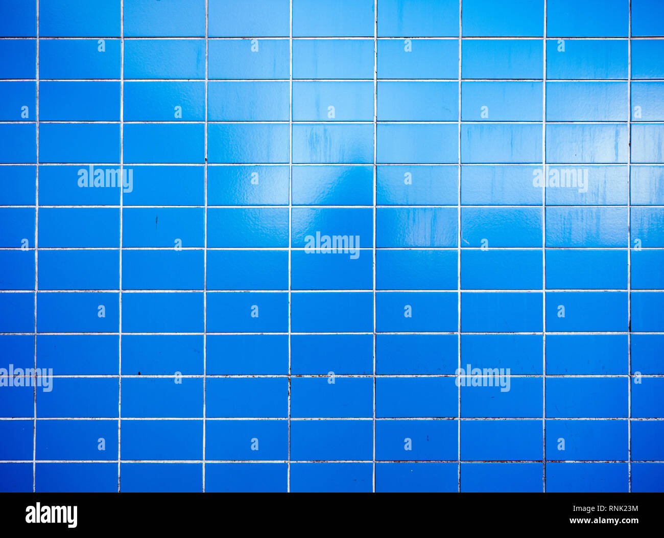 Dirty bathroom tiles blue hi-res stock photography and images - Alamy