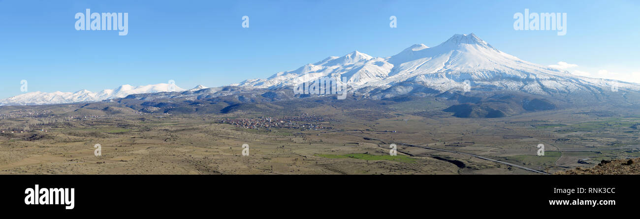 Mount Hasan (Turkish: Hasan Dagi) is an inactive stratovolcano in ...