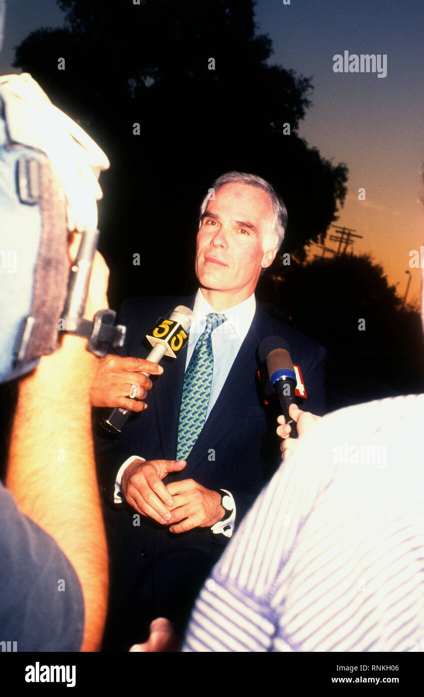 VAN NUYS, CA - JANUARY 10: Los Angeles District Attorney Gil Garcetti ...