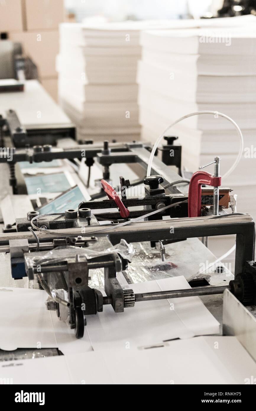 Printing newspaper high speed offset Stock Photo - Alamy