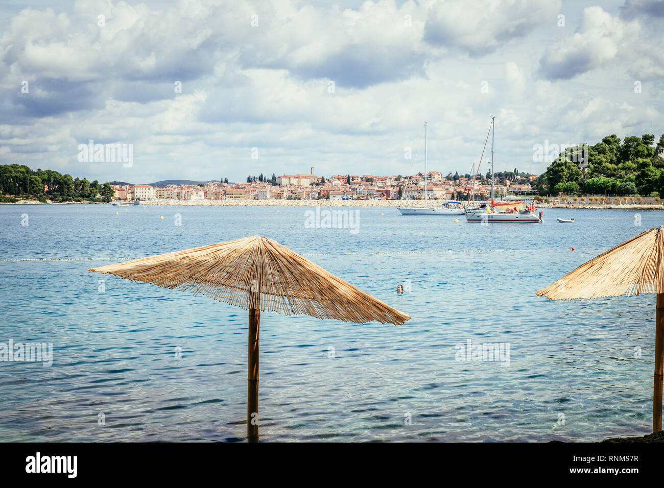 Lone bay beach croatia hi-res stock photography and images - Alamy