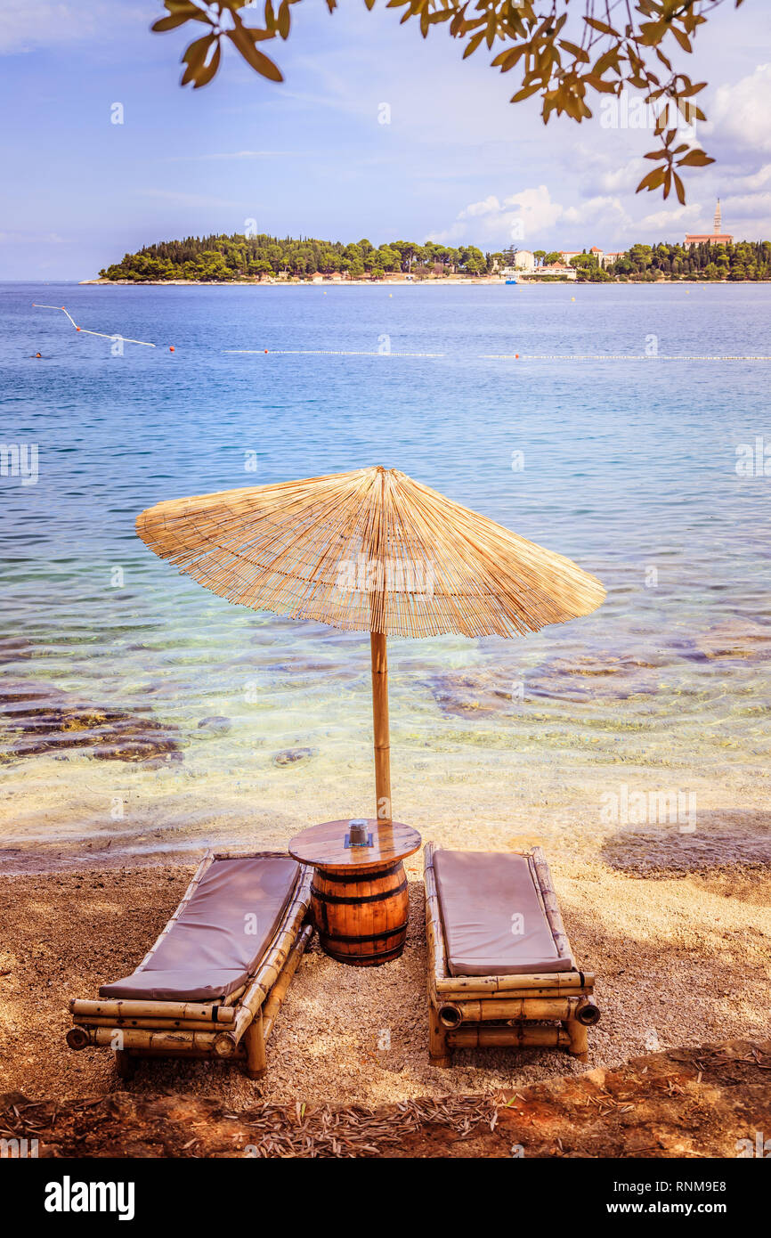 Lone bay beach croatia hi-res stock photography and images - Alamy