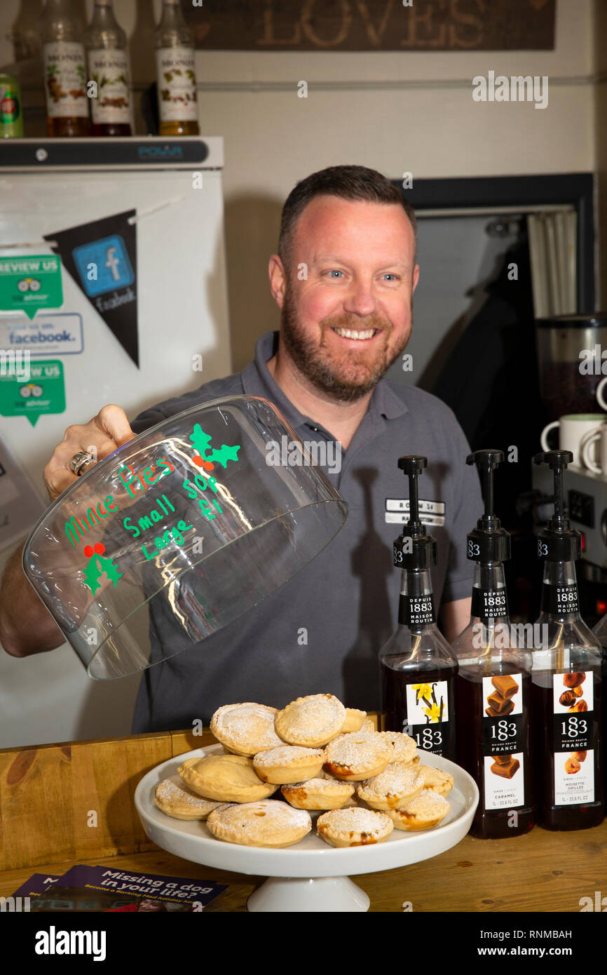 54 pies hi-res stock photography and images - Alamy