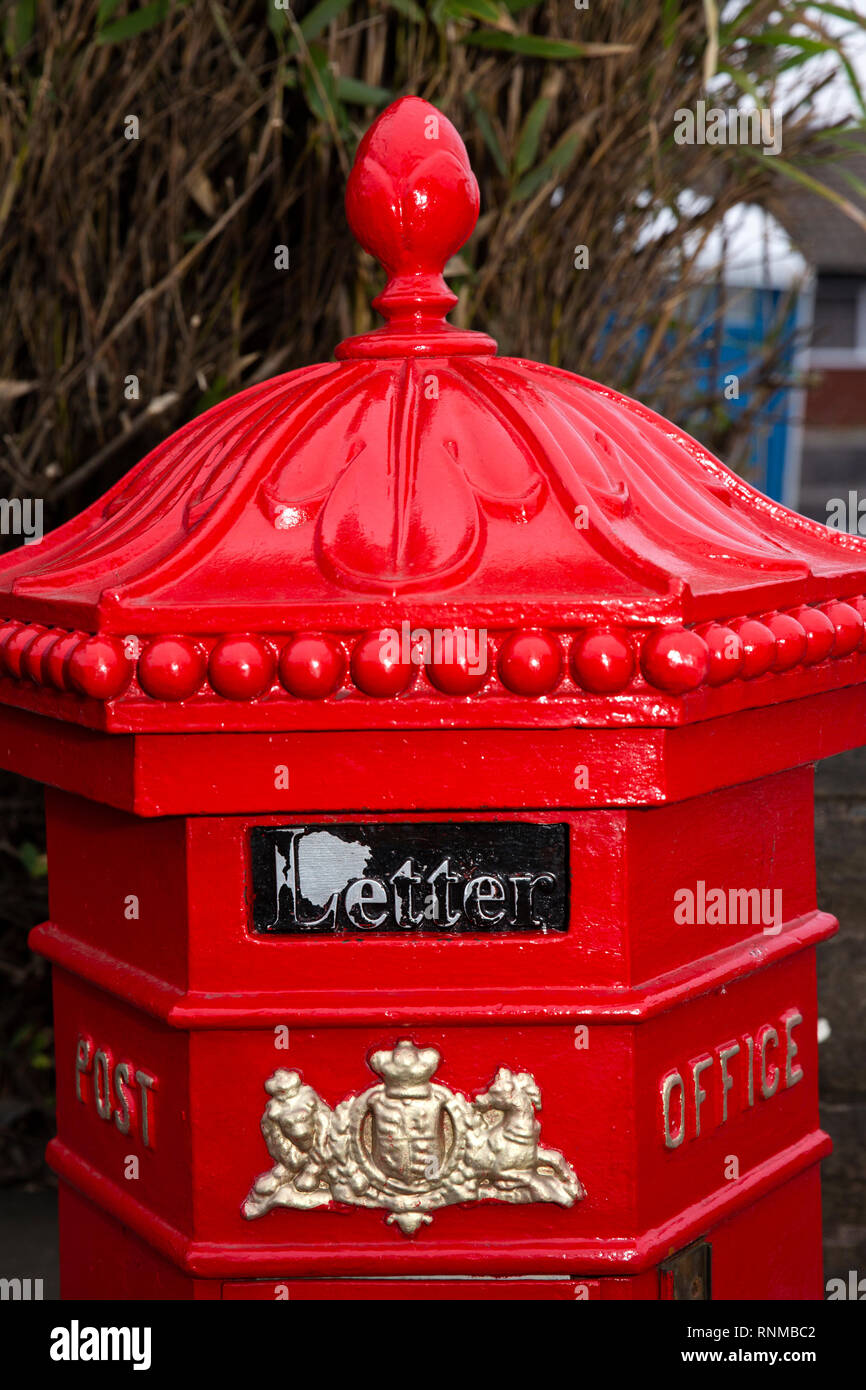 UK, England, Lancashire, Ramsbottom, Bridge Street, top of Victorian ...