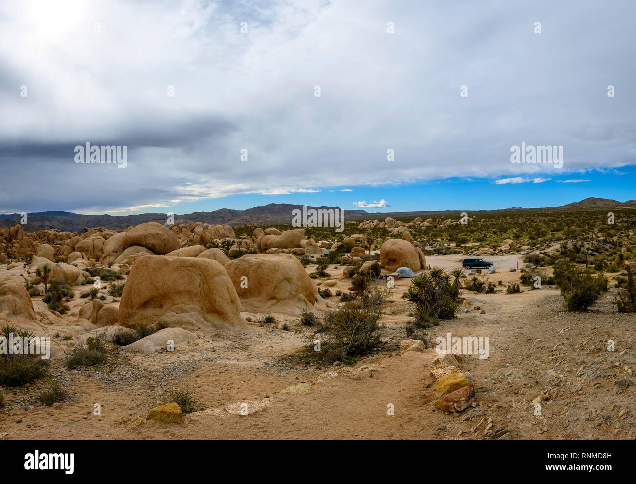 Tank formation hi-res stock photography and images - Alamy