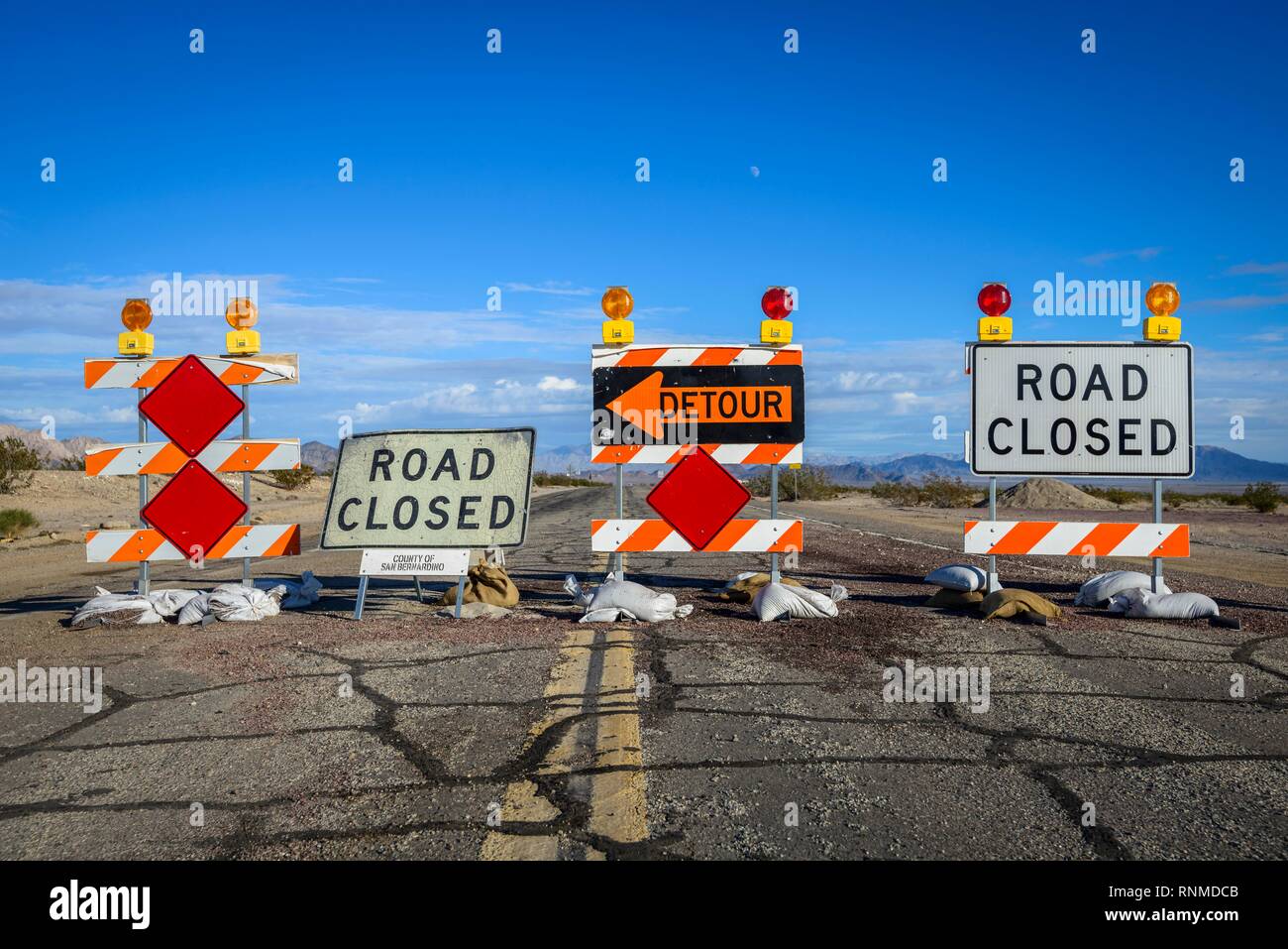 Detour route hi-res stock photography and images - Alamy