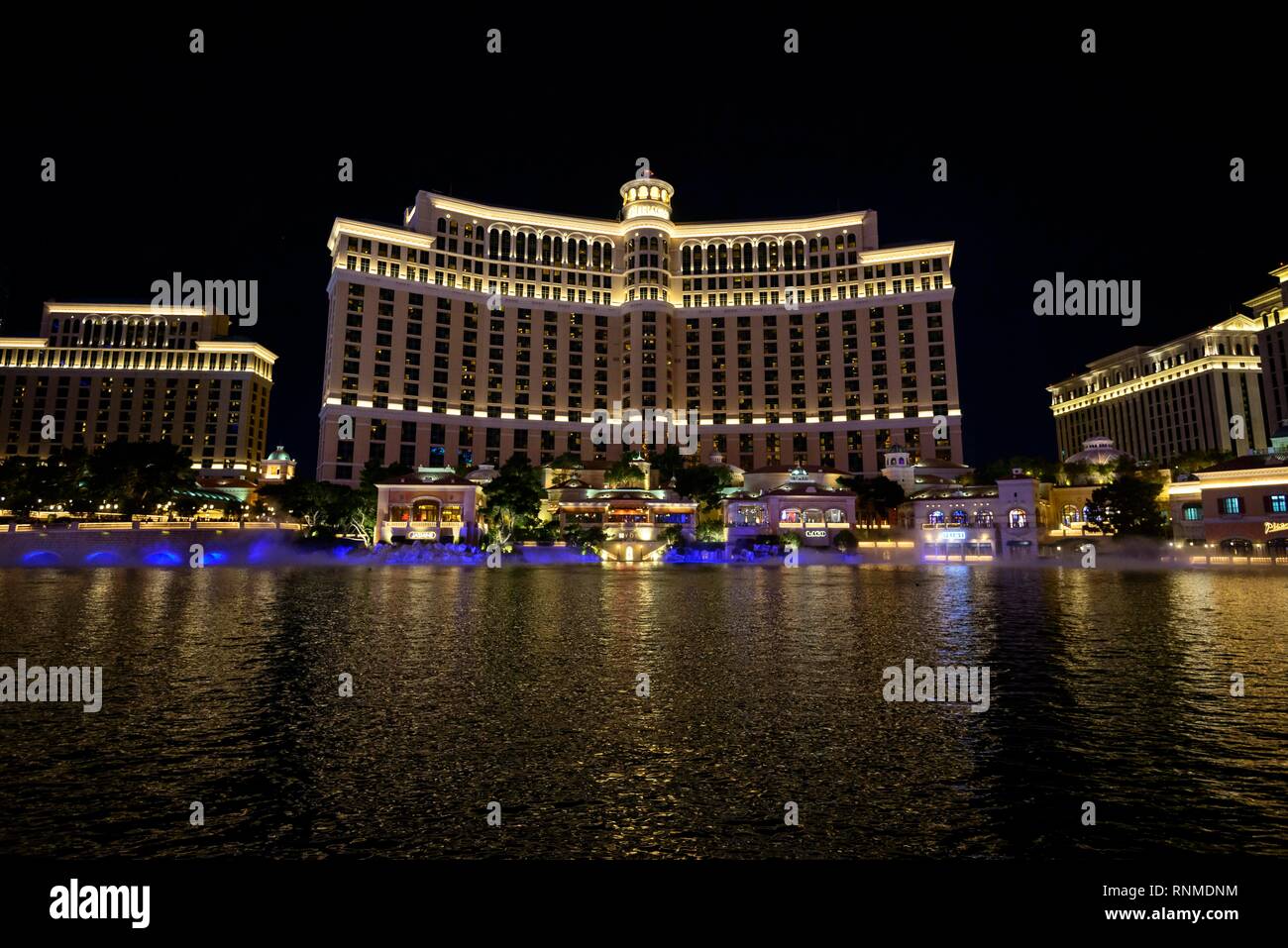 Bellagio Hotel and Casino at night, night shot, luxury hotel, The Strip ...