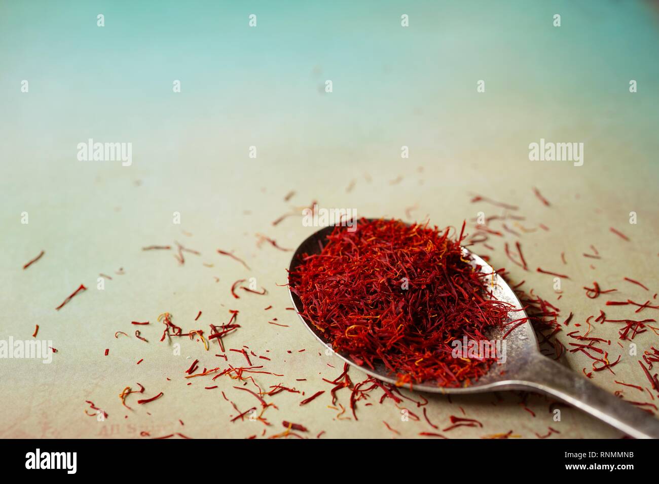 Saffron threads hi-res stock photography and images - Alamy