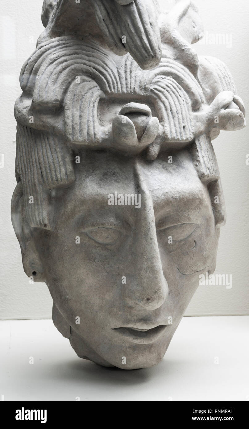 Mayan culture ceramic figure. Mexico Stock Photo - Alamy