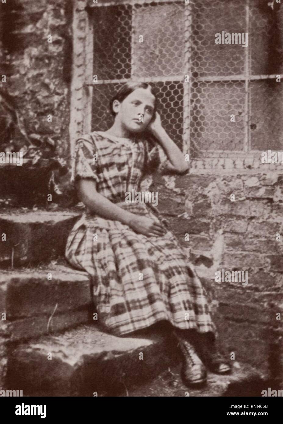 Carrol, Lewis - »Coates« (»Mäntel«), Tochter eines Angestellten bei ...