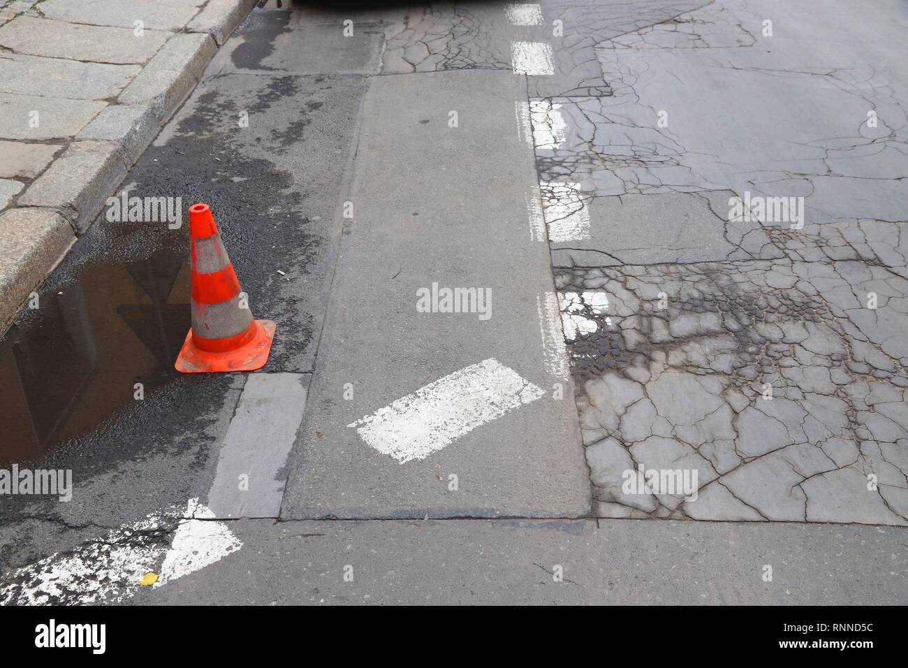 Broken infrastructure hi-res stock photography and images - Alamy