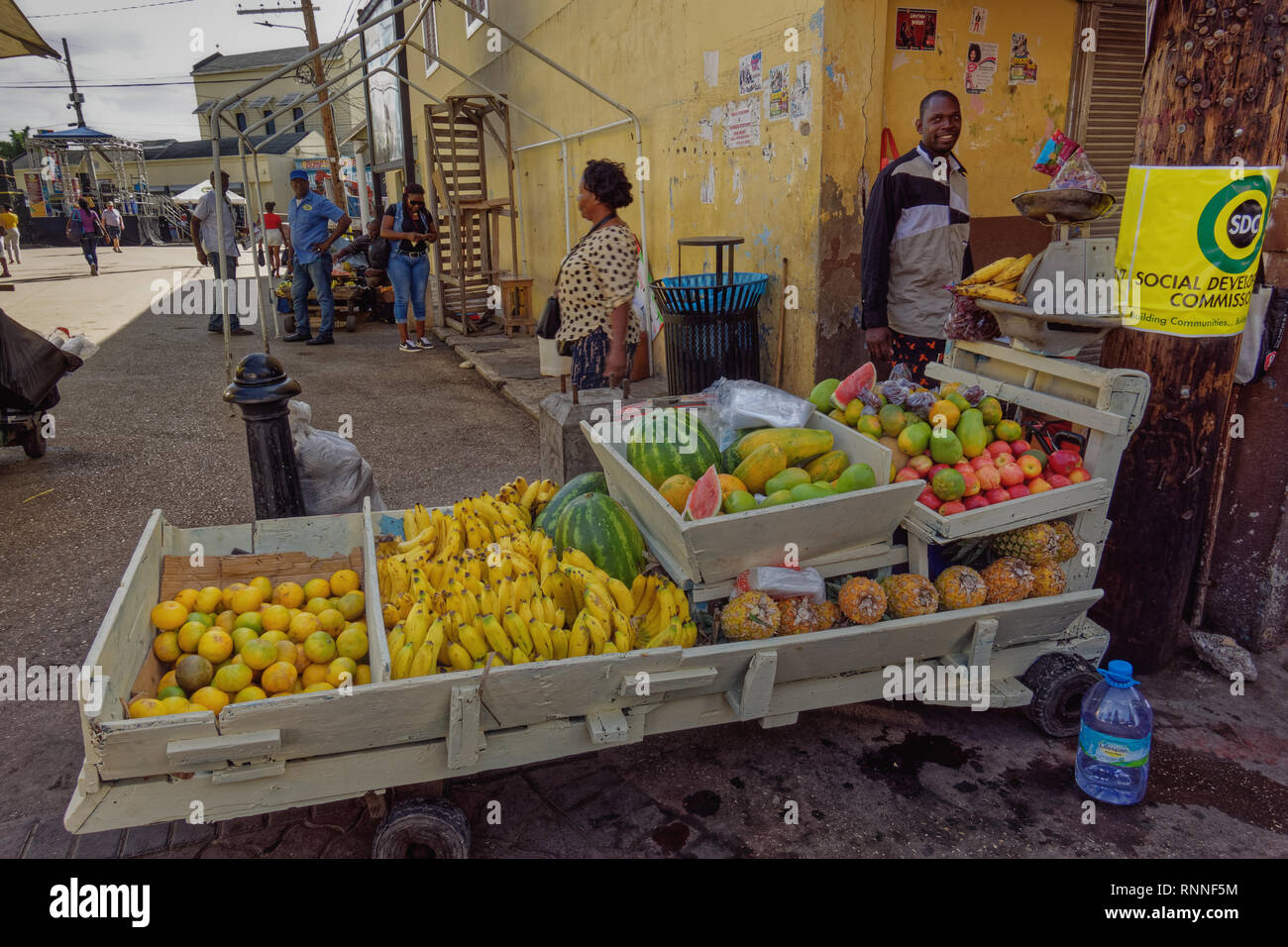 Jamaica street vendor hi-res stock photography and images - Alamy
