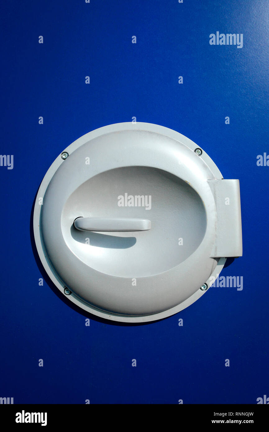 Refuse chute hi-res stock photography and images - Alamy