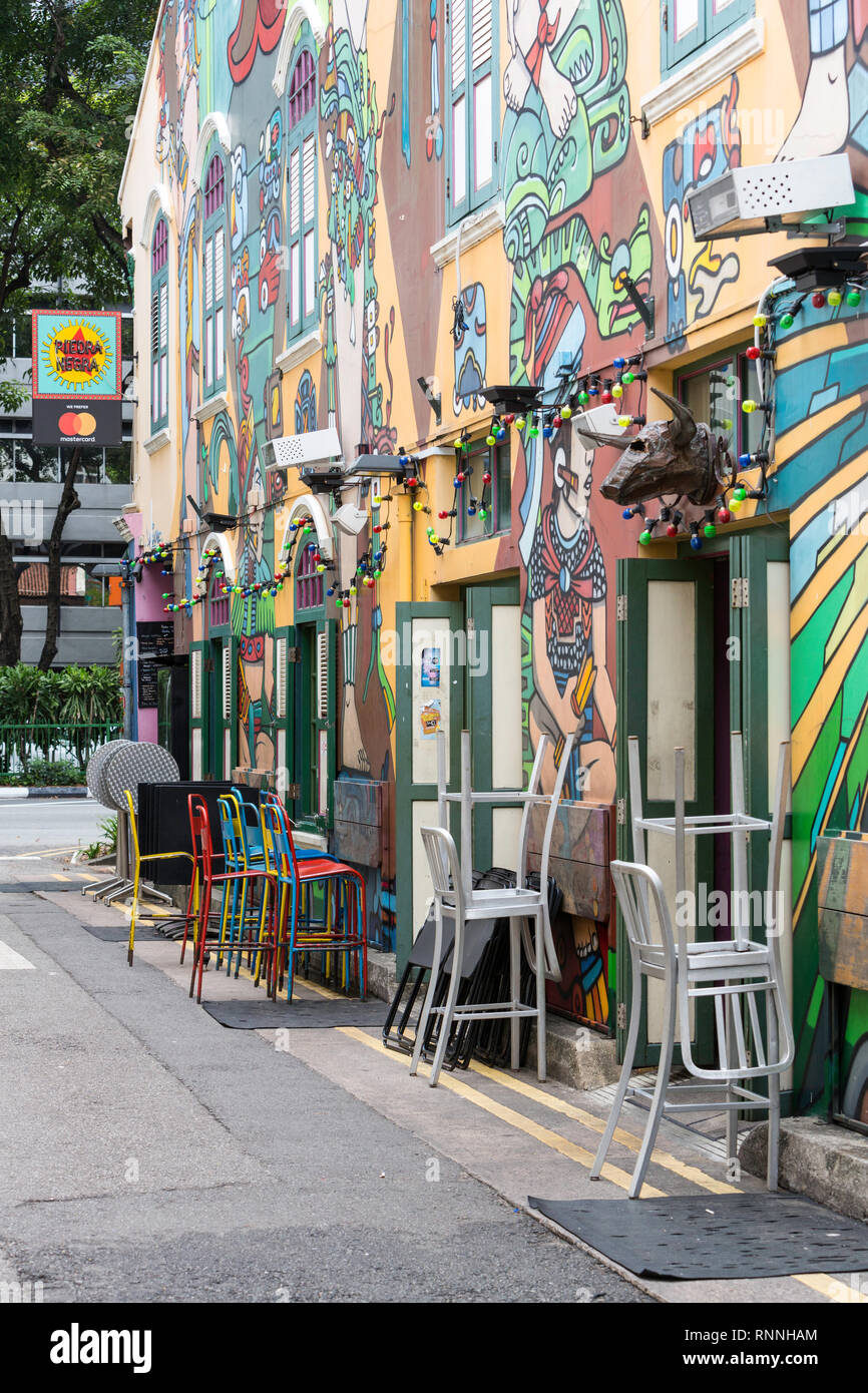 Haji Lane Street Scene, Kampong Glam, Singapore Stock Photo - Alamy