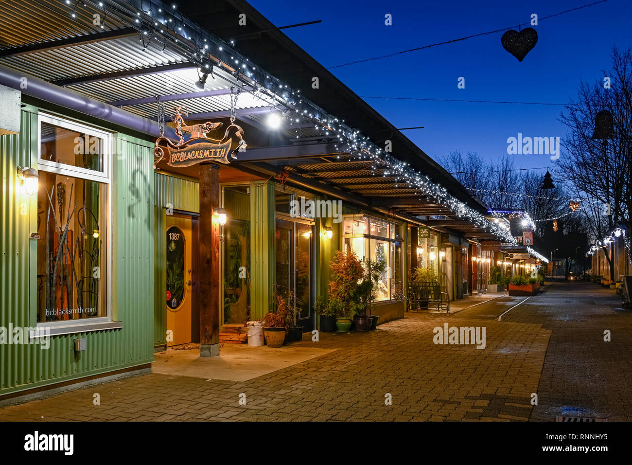 Vancouver alley hi-res stock photography and images - Alamy