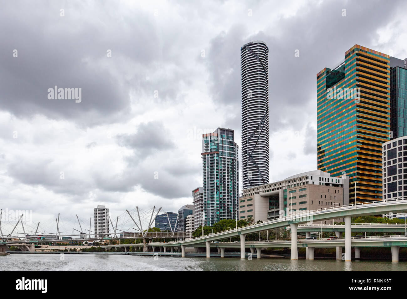 Brisbane river bridges hi-res stock photography and images - Alamy
