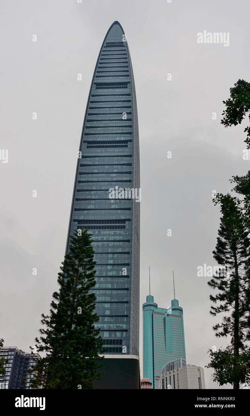 Kk100 building tower shenzhen hi-res stock photography and images - Alamy