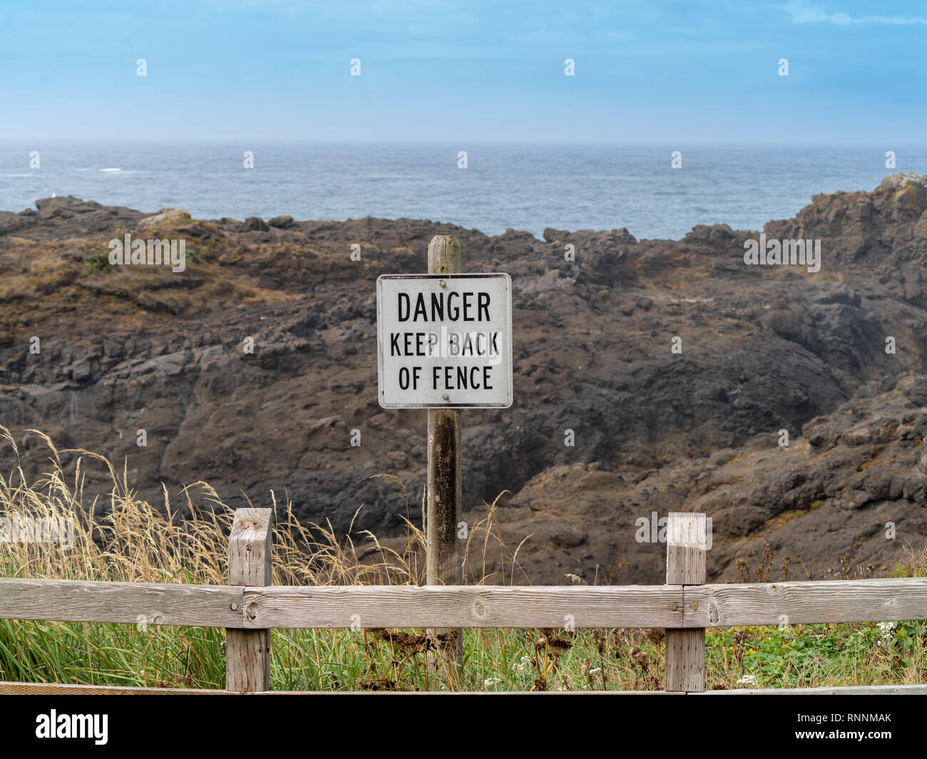 Keep back hi-res stock photography and images - Alamy