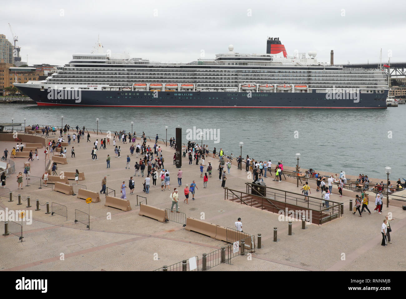 The Cunard Line operated Queen Elizabeth cruise ship moored at the ...