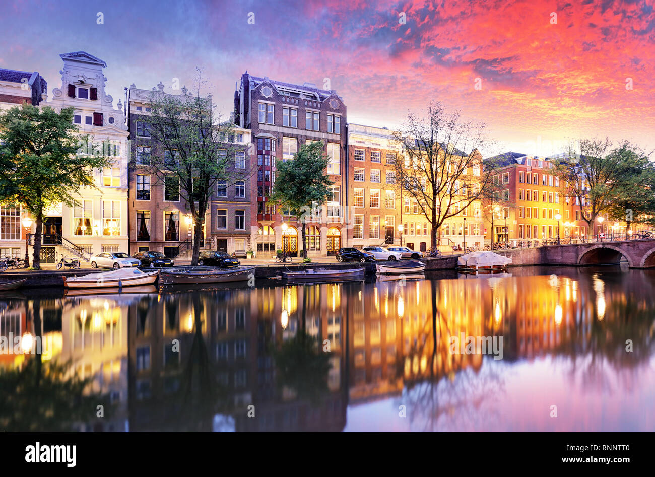 Dam Square Amsterdam Night High Resolution Stock Photography and Images ...