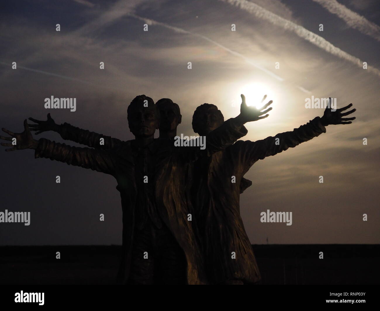 Leysdown, Kent, UK. 19th February, 2019. UK Weather: the full super ...