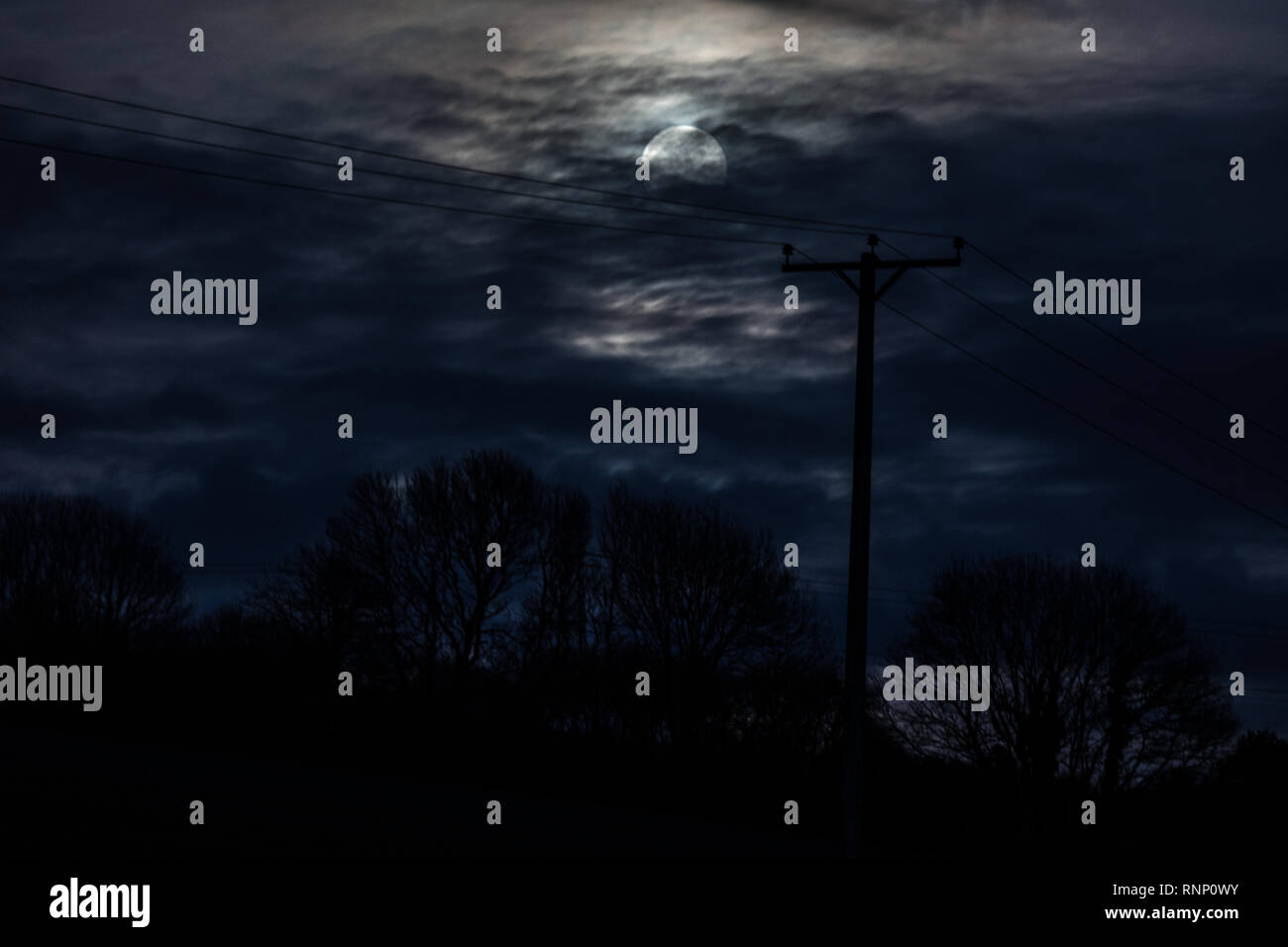 Full moon beauty nasa hi-res stock photography and images - Alamy