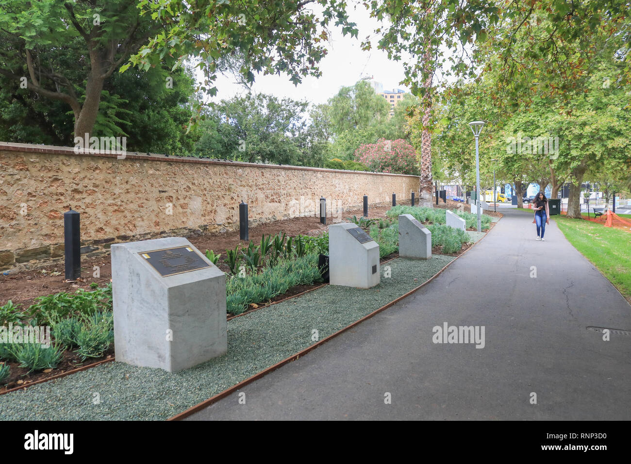 Darwin ww2 hi-res stock photography and images - Alamy