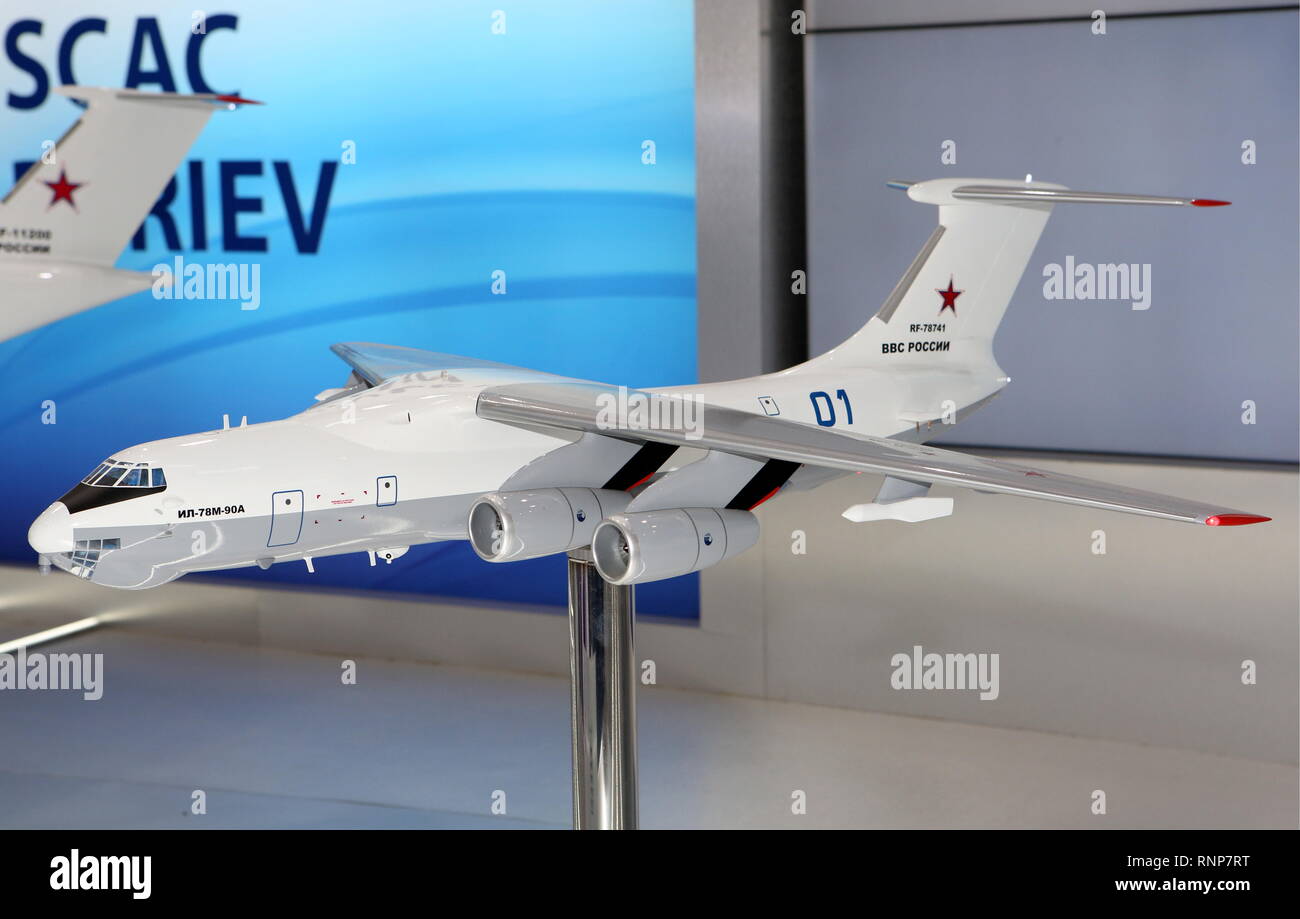 Ilyushin Il 78m 90a Tanker High Resolution Stock Photography and Images ...