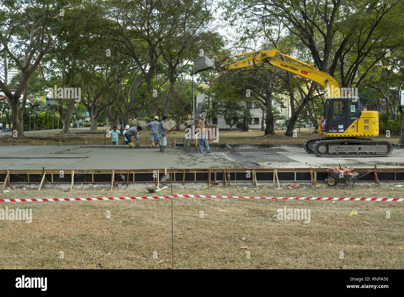 Construction workers in Singapore Stock Photo - Alamy