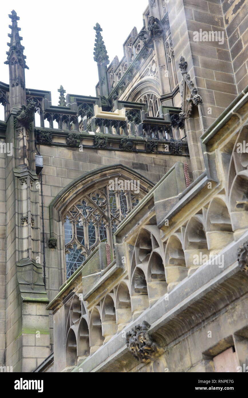 Manchester cathedrals tower hi-res stock photography and images - Alamy
