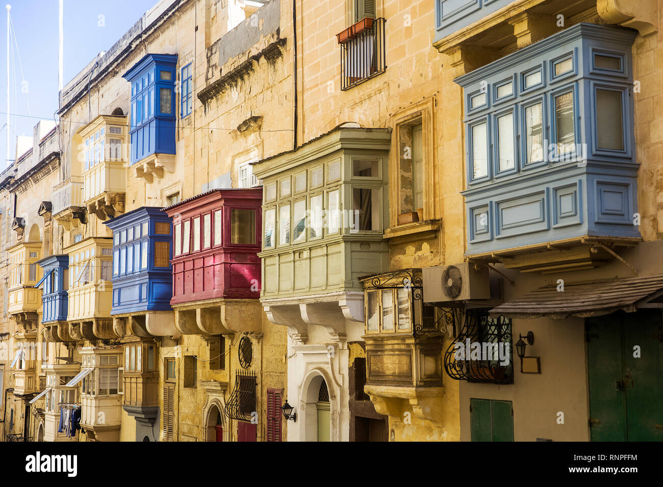 Old beautiful houses in the centre of the capital city Valetta in Malta ...