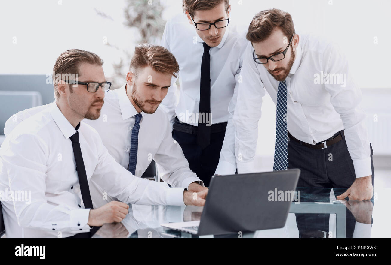 professional business team in a modern office Stock Photo - Alamy