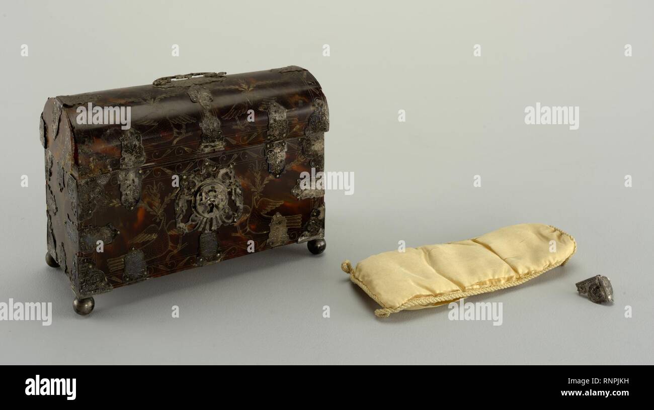 Casket (Possibly Dutch Colonial), possibly late 18th century Stock ...