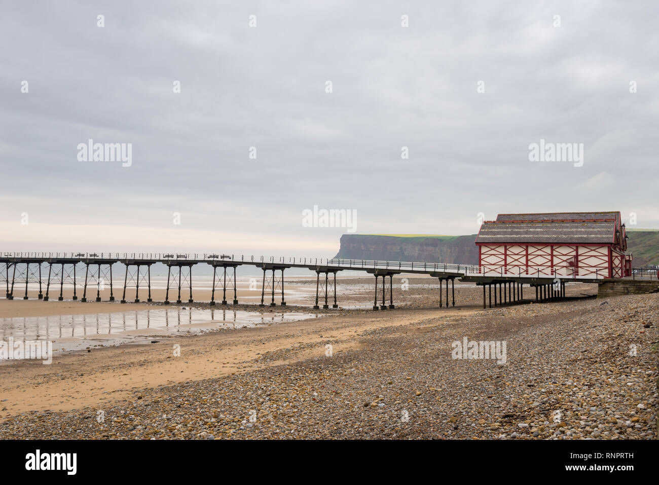 Landmark britain england historic hi-res stock photography and images ...