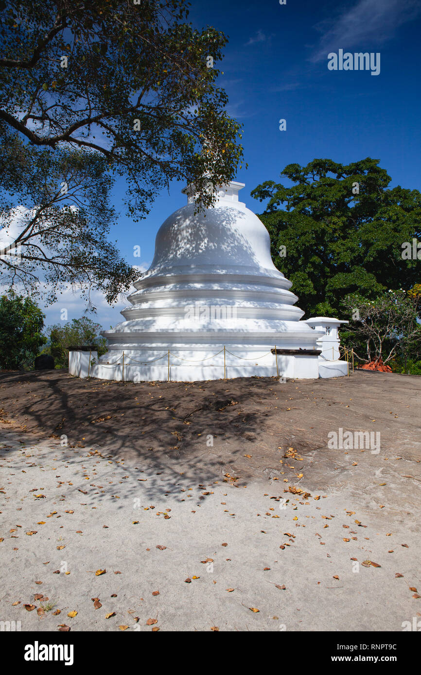 Lankatilaka is Buddhist temple of the 14th century in the Hiyarapitiya ...