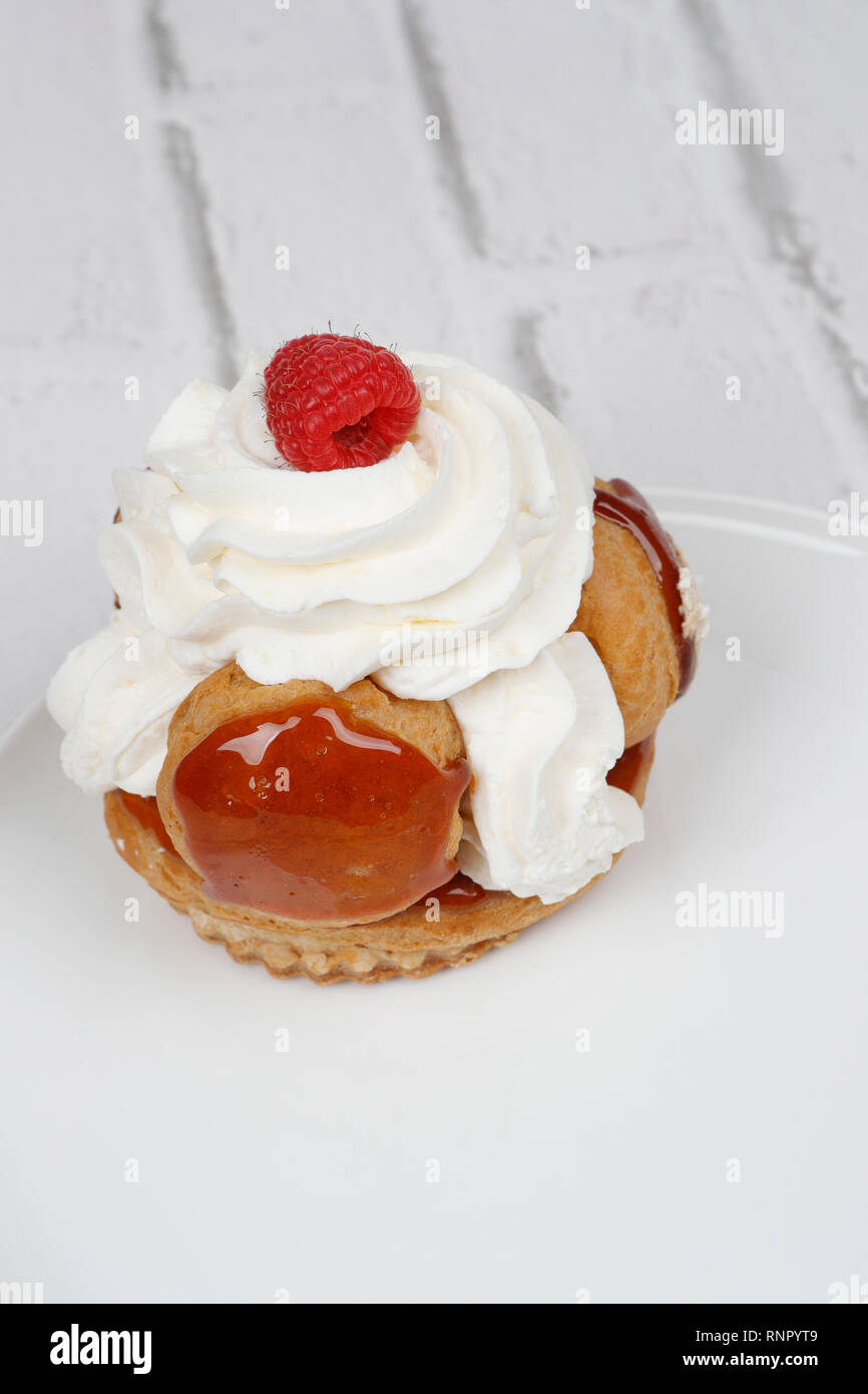 Saint Honoré Cake High Resolution Stock Photography and Images - Alamy