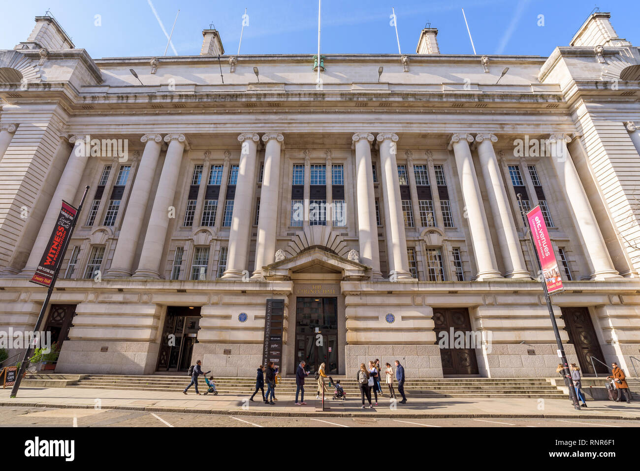 London County Hall building facade and entrance on Belvedere Road ...